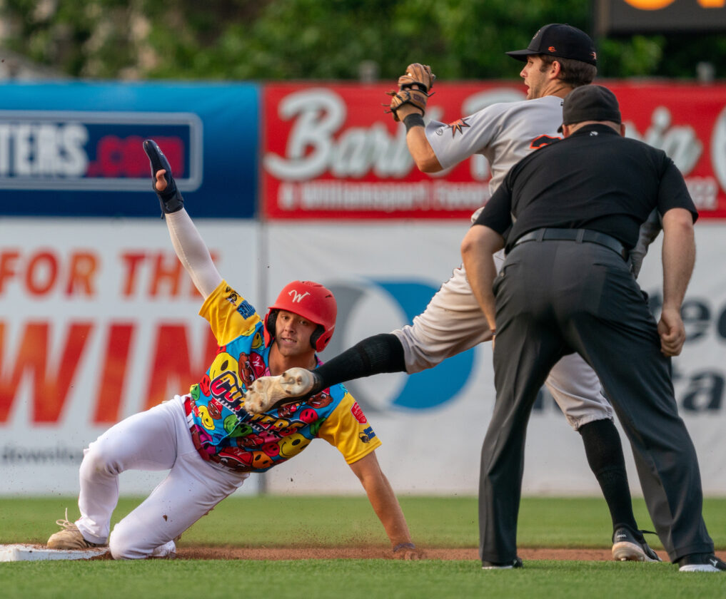 Cutters lose first contest in nine days, fall in series opener to ...